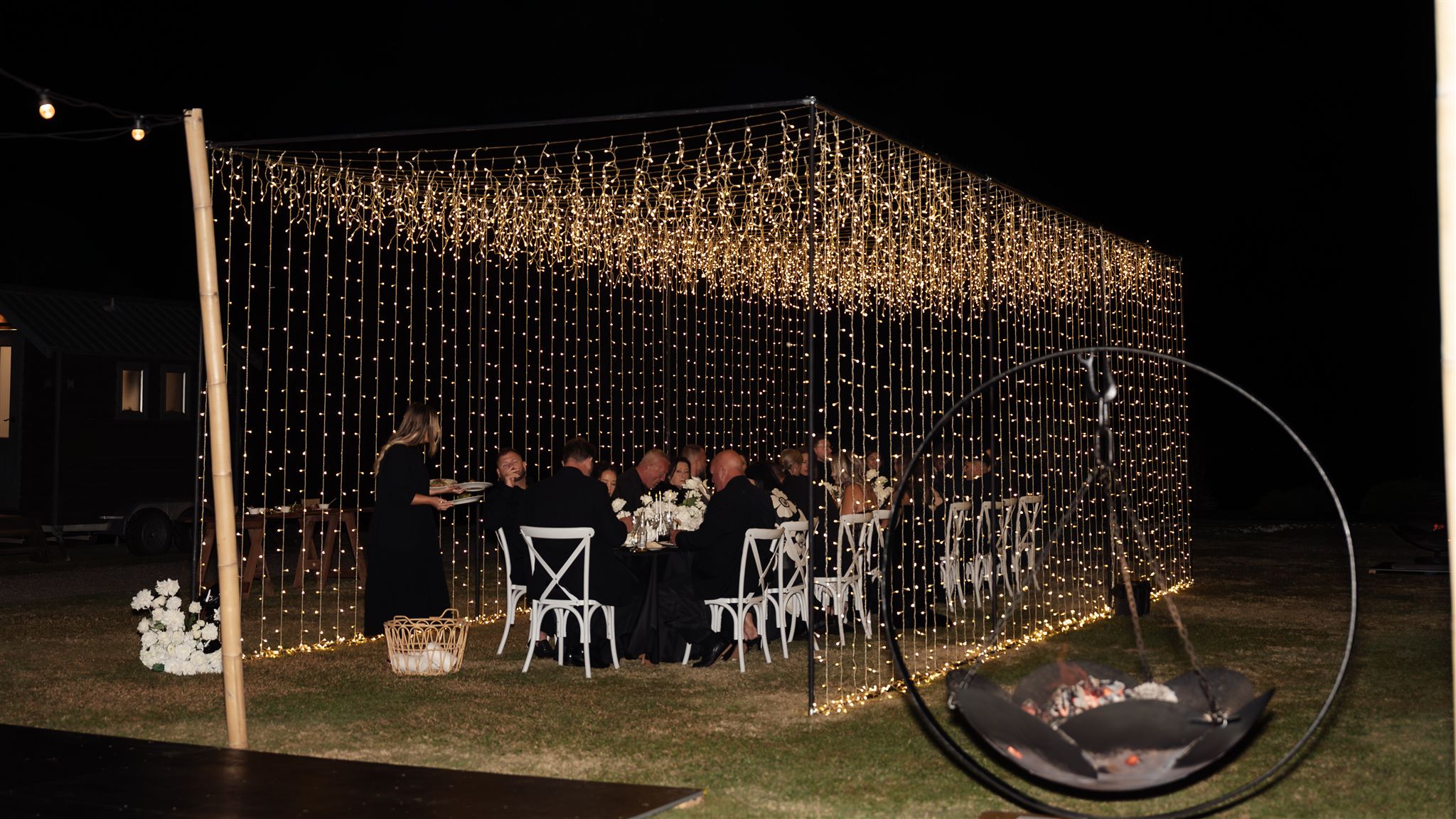 Wedding Catering: Sit Down Plated or Stand Up Canapés. What’s Best for ...